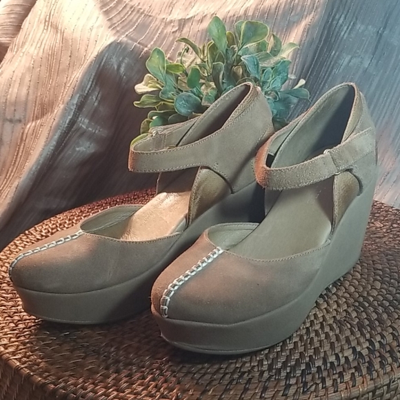 Antelope | Shoes | Antelope Womens Suedeleather Wedges | Poshmark